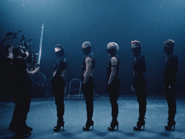 KAZAKY 2019 в новом арт-видео - L’officiel