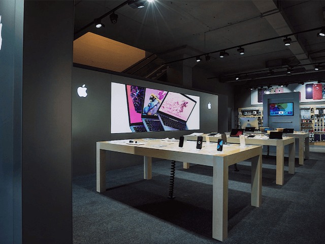 В Киеве откроется первый официальный Apple Shop - L’officiel
